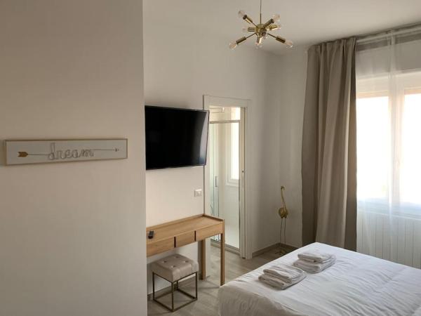 Trilocale Con Vista E Due Bagni Vicino Citylife - Milan