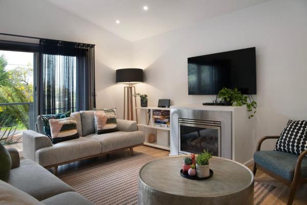 Delfryn-gas Log Fire, Dormitorio Principal Con Bañera De Hidromasaje. 2 Baños - Daylesford