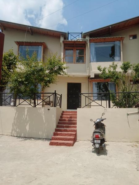 Madhur Cottage Homestay - Mukteshwar