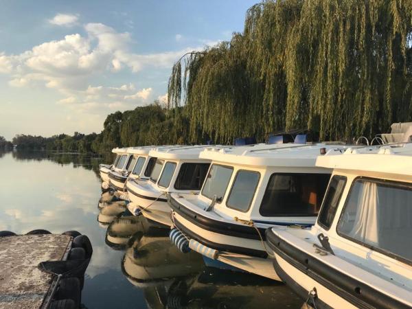 Old Willow Houseboats - Vanderbijlpark