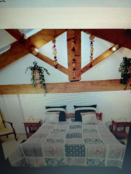 Entre Mer Et Cevennes - Castries