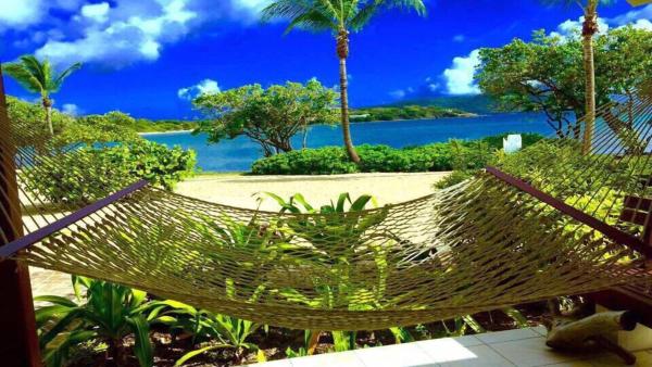 Luxurious Beachfront Condo!!! Paradise At Your Toes - Saint Thomas