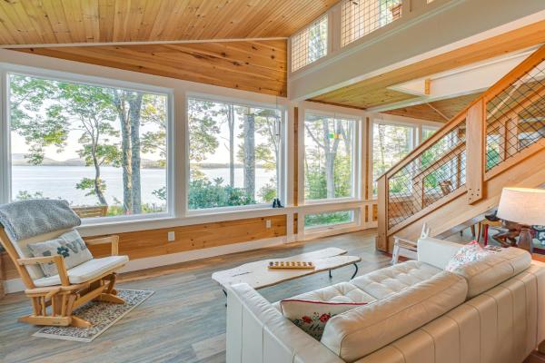 Oceanfront Frenchman Bay Home Stunning View! - Bar Harbor, ME