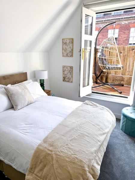 The Luxe Haven Penthouse - Sleeps 4 Apartment Nottingham City Centre - Nottingham