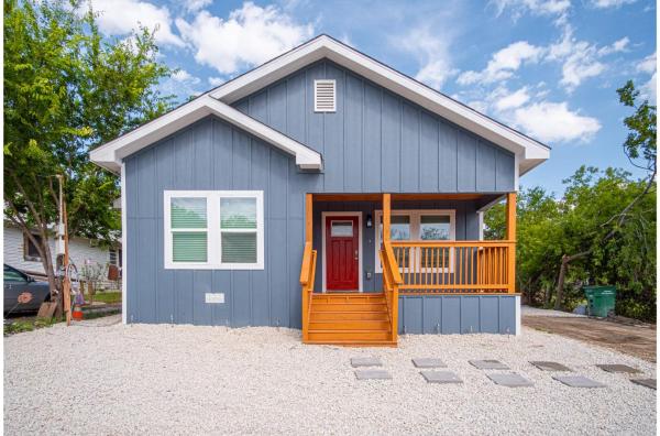 Comfortable 4br2.5ba Family Home Near Riverwalk - Lincoln Park - San Antonio