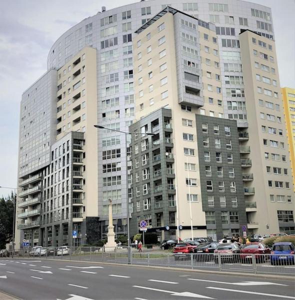 Apartament Metro Wilanowska - Warszawa