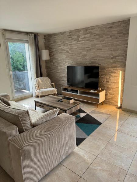 Appartement Duplex T3 Avec Box - Paris - La Défense - Airport Cdg - Parc Des Expositions - Stade De France - Disney - Astérix - Val D Europe - Drancy