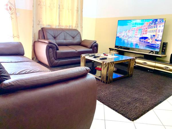 Grant Lexus Apartment Mimboman - Yaoundé