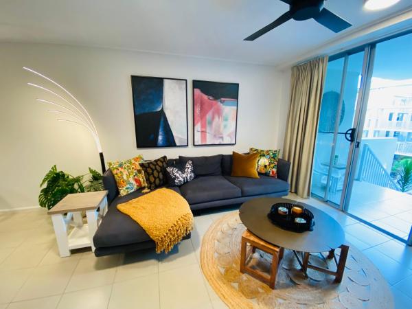 Strand To Stadium - Perfect Central Location In Townsville City - Townsville