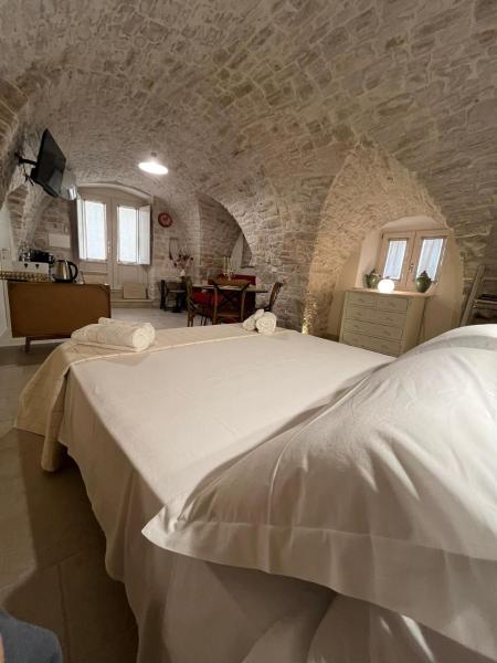 Zia Giacomina's House - Puglia