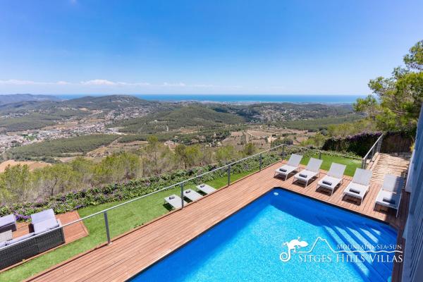 Stunning Views To Sea From Modern Villa El Mirador Near Sitges - Cubelles