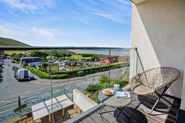 6 Woolacombe West - Luxury Apartment At Byron Woolacombe, Only 4 Minute Walk To Woolacombe Beach! - Croyde