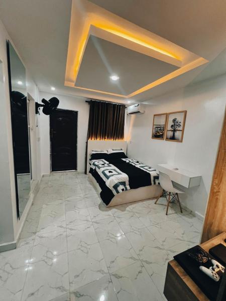 Cozy Studio Apartment, 24hrs Light, Netflix, Ps In Surulere, Lagos - Lagos, Niger