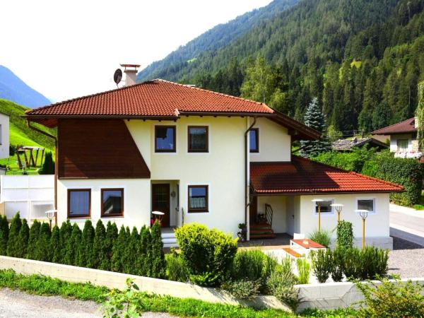 Chalet In Fulpmes Near Stubai Glacier - Fulpmes