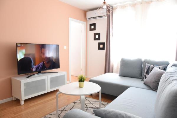 Mary's Apartment - With Free Parking - Zagreb