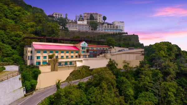 Lemon Tree Resort, Mussoorie - Masuri