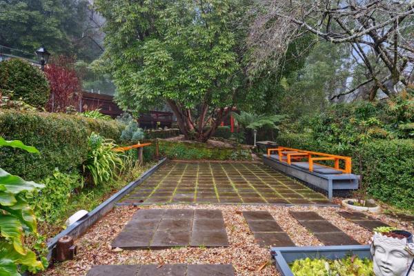Elevated Serenity Where Views Meet Comfort - Blue Mountains