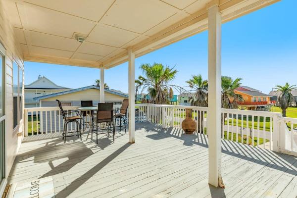 Banana Cabana - Gulf Views And Good Vibes - Freeport, TX