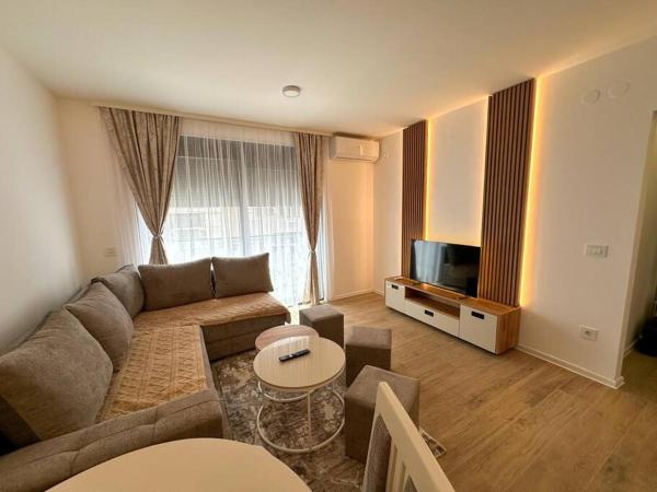 I&i 3 Bedrooms Apartment Ii - Kragujevac