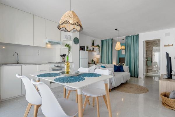 Casa Amorosa Apartment - Close To Beach, City Centre And Bus Station - Torrevieja