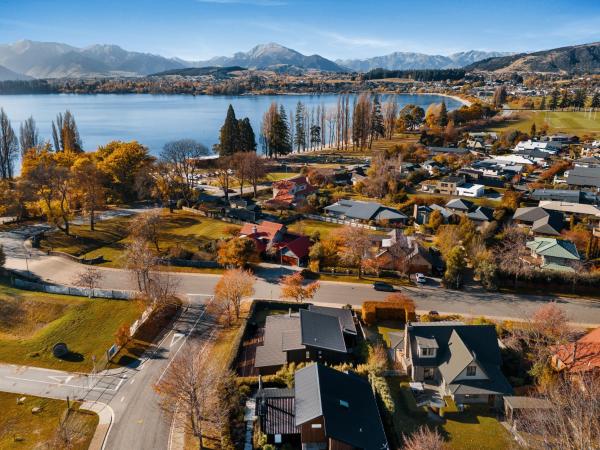Lake Living That Wanaka Tree - 와나카