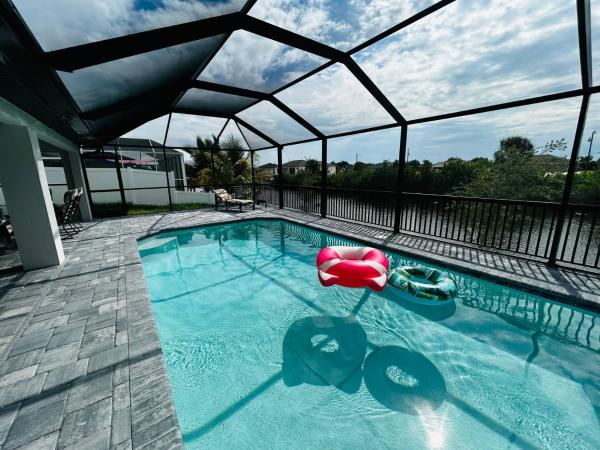 Casa Barcelona Cape Coral - Burnt Store Marina