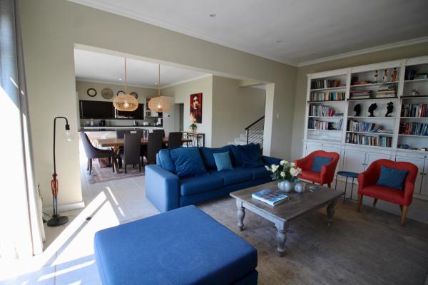 Family Home+views+pets+garden+solar - Camps Bay