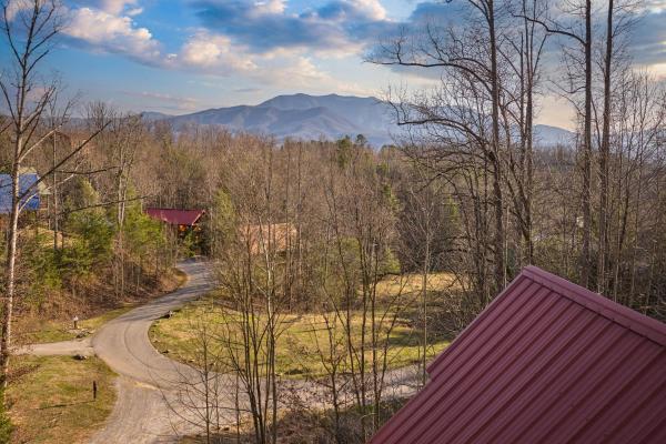 Hilltop Hideaway Holiday Home - Sevierville, TN