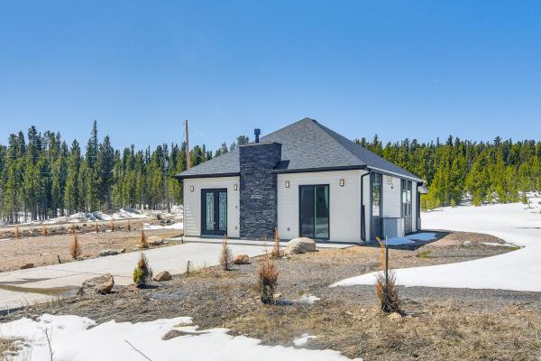 Romantic Mountain Retreat With Scenic Views! - Idaho Springs, CO