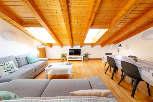 Renovado - ÁTico Plaza Herradores, Céntrico Y Con Wifi - Soria