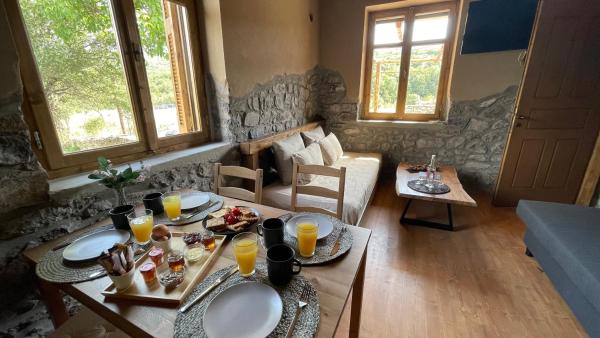 ΠΕΤΡΑΣΤΕΡΟ Rooms - Greece