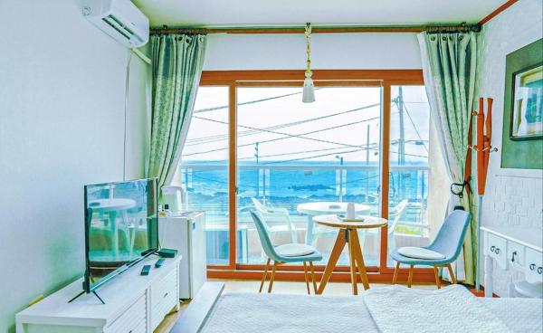 Jeju Yongdam House - Jeju