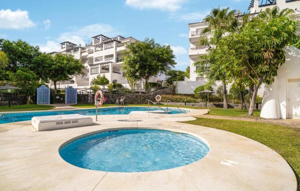 Beautiful Apartment In Sabinillas - Manilva