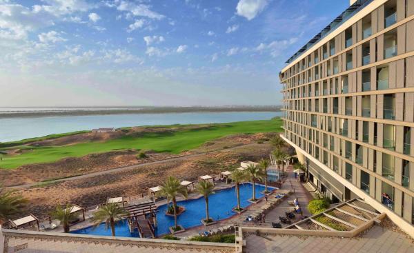 Standard Room Near Cyan Beach By Luxury Bookings - Abu Dhabi