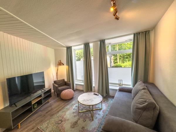 Schöne Wohnung Für 4 Gäste An Der Eilenriede Mit Kostenlosen Parkplätzen - Langenhagen
