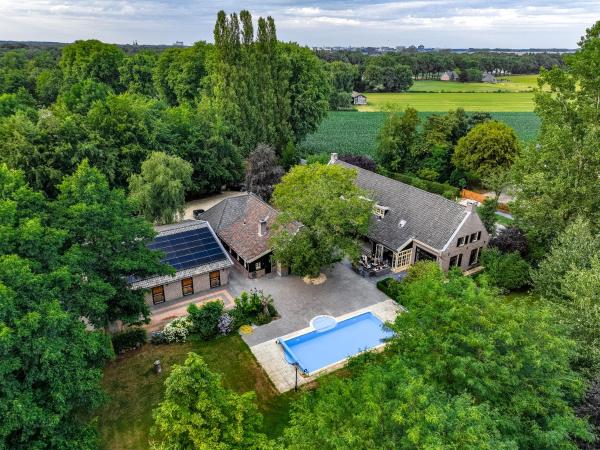 Luxe Appartement In Landelijke Omgeving - Veghel