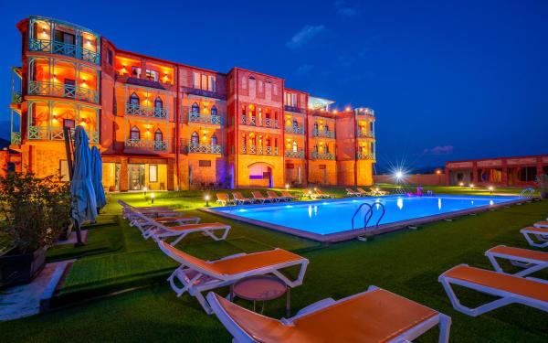 Burki Castle & Cellar - Республика Дагестан