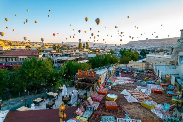 Nomads Cave Hotel & Rooftop - Göreme