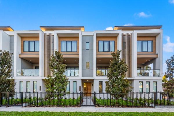 Warm Modern New Townhome In Tampa Heights - Tampa