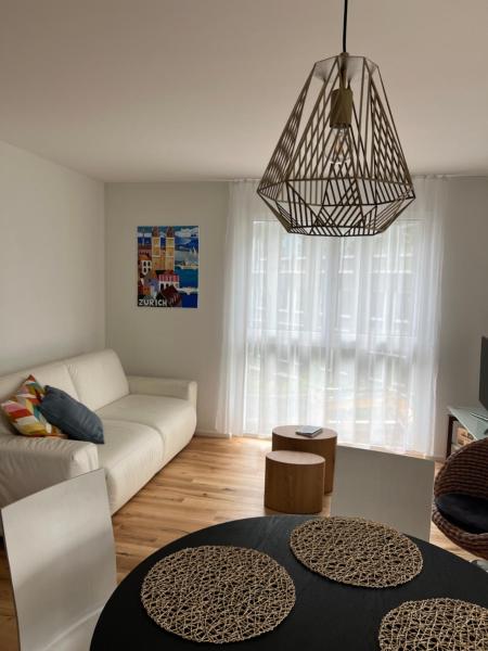 Modern Luxury Apartment Near Airport & Zurich City - 蘇黎世