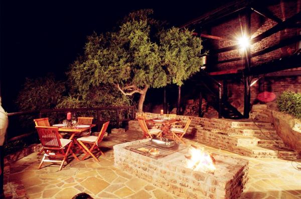 Umtsalane Private Game Farm - Jansenville