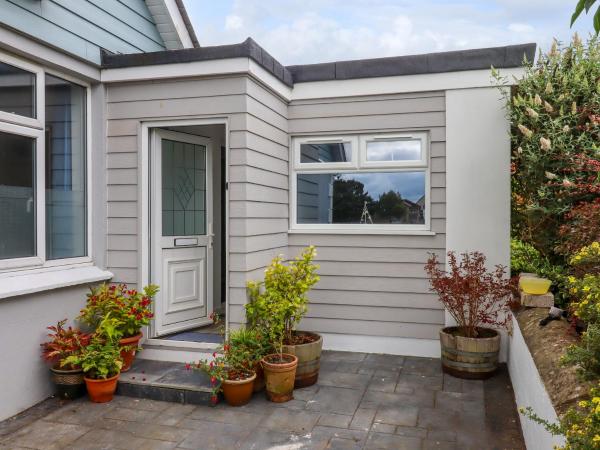 Brixham Breeze Cabin - Paignton