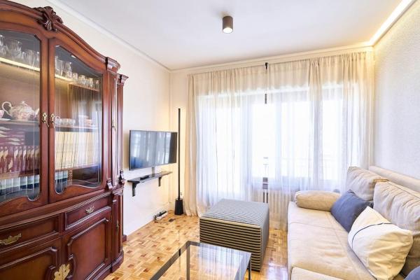 El Patio Del Barrio Del Oeste - Salamanca, Spain