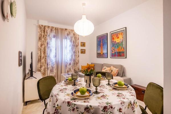 Piso Con Patio Privado Y Parking Nervión Sevilla - Dos Hermanas