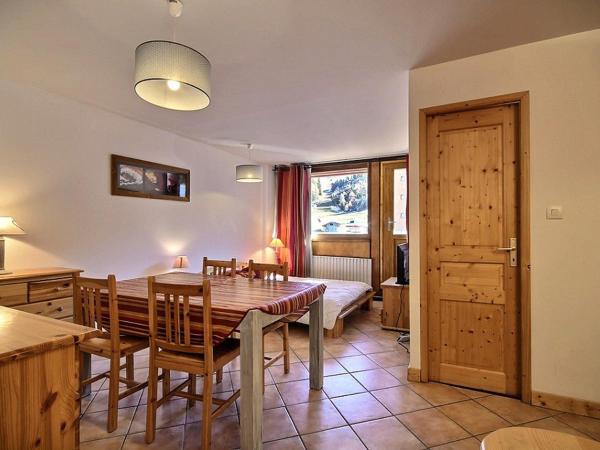 Studio Rénové Sud Avec Balcon, 3/4 Pers., Au Pied Des Pistes - Fr-1-455-87 - La Plagne