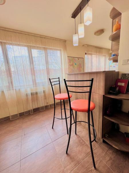 Vernisaj Apt At Republic Square & Ruben Tours - エレバン