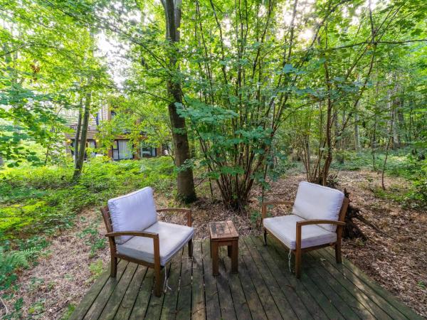 Cottage In Tournai Award-winning Forest Retreat - Saint-Amand-les-Eaux