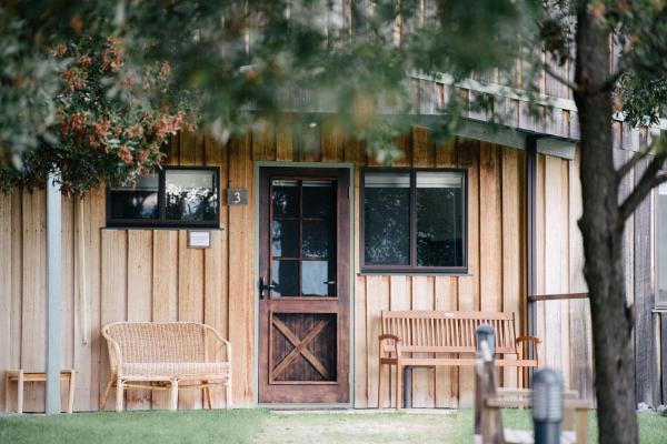 Bundaleera Vineyard And Farm Stay - Franklin House - National Trust Tasmania, Youngtown