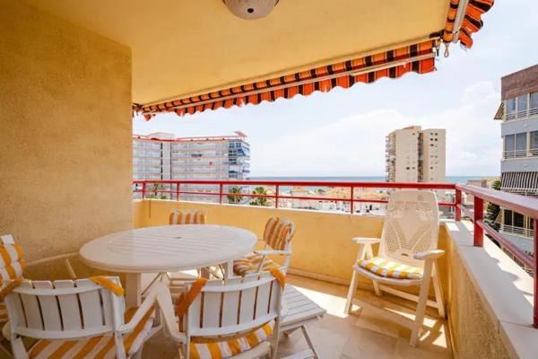 Vista Al Mar+piscina+garaje En Playa Muchavista - El Campello