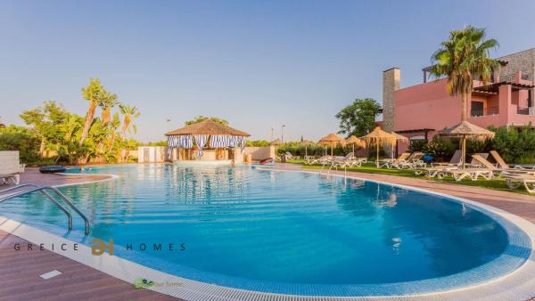 Greice Homes-luxury 2 Bed En-suite South Facing & Golf View - Vilamoura